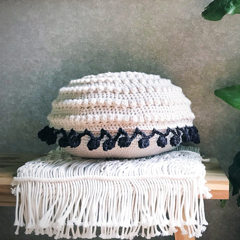 Circle Pillow - Etsy