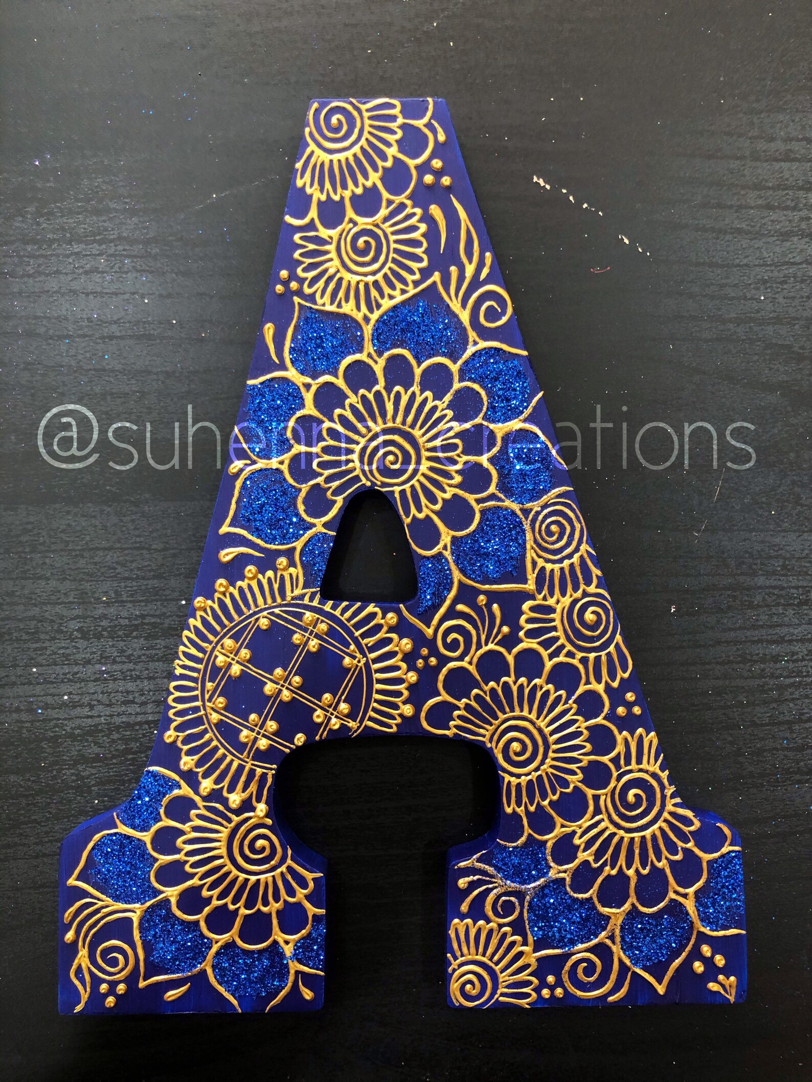Henna Letter Wood// Hand Painted // Decor // Custom // Mendhi - Etsy