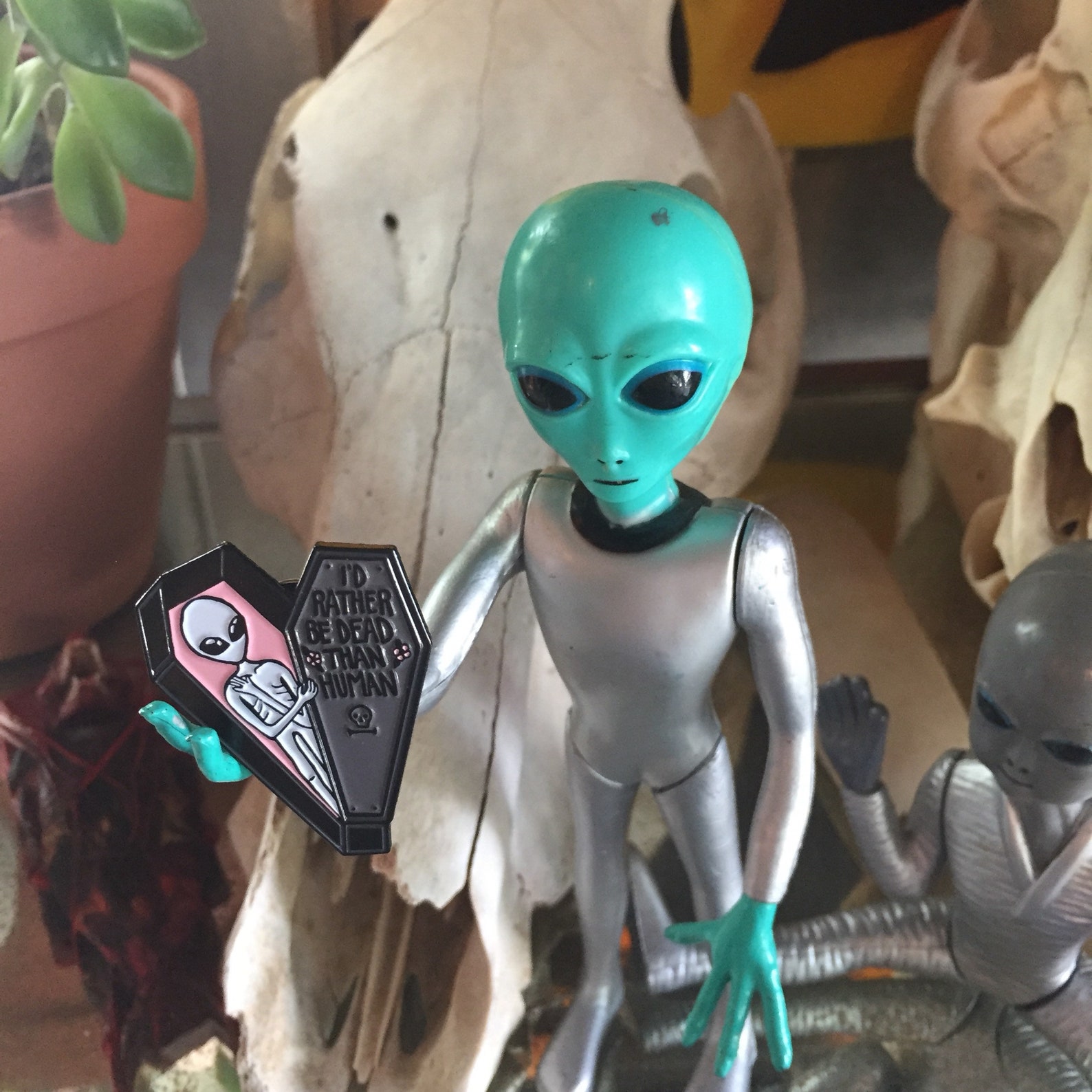 Alien in Coffin i'd Rather Be Dead Than Human - Etsy