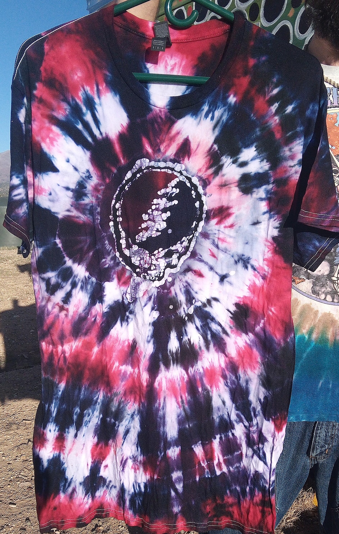 Red White and Blue Grateful Dead Stealy Hand Painted Batik Tie-dye T ...