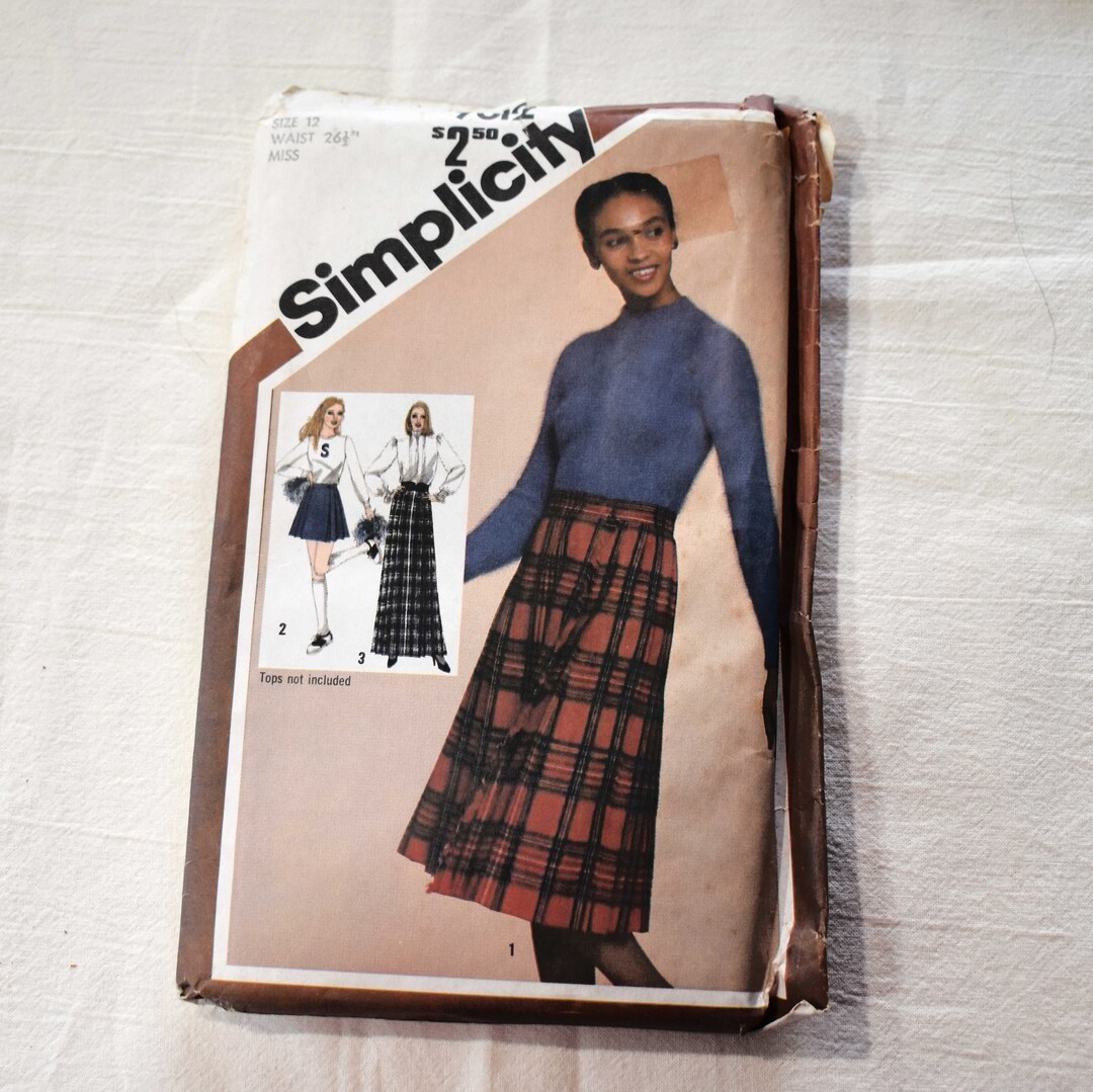 Size 12 UNCUT Vintage 1970s Simplicity 9812 Sewing Pattern Misses Kilt ...