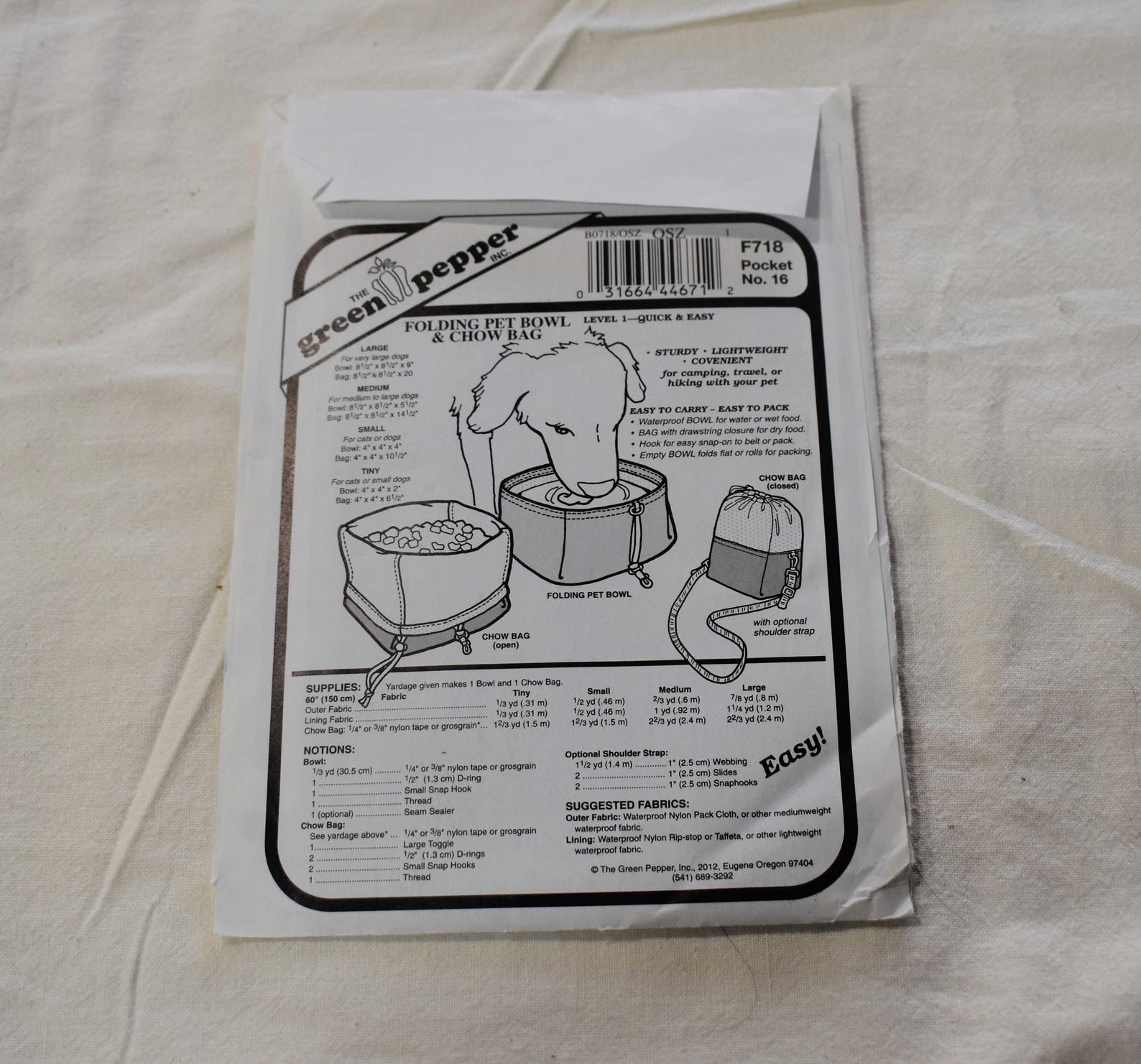 UNCUT Vintage Green Pepper Crafts Sewing Pattern Folding Pet Bowl and ...