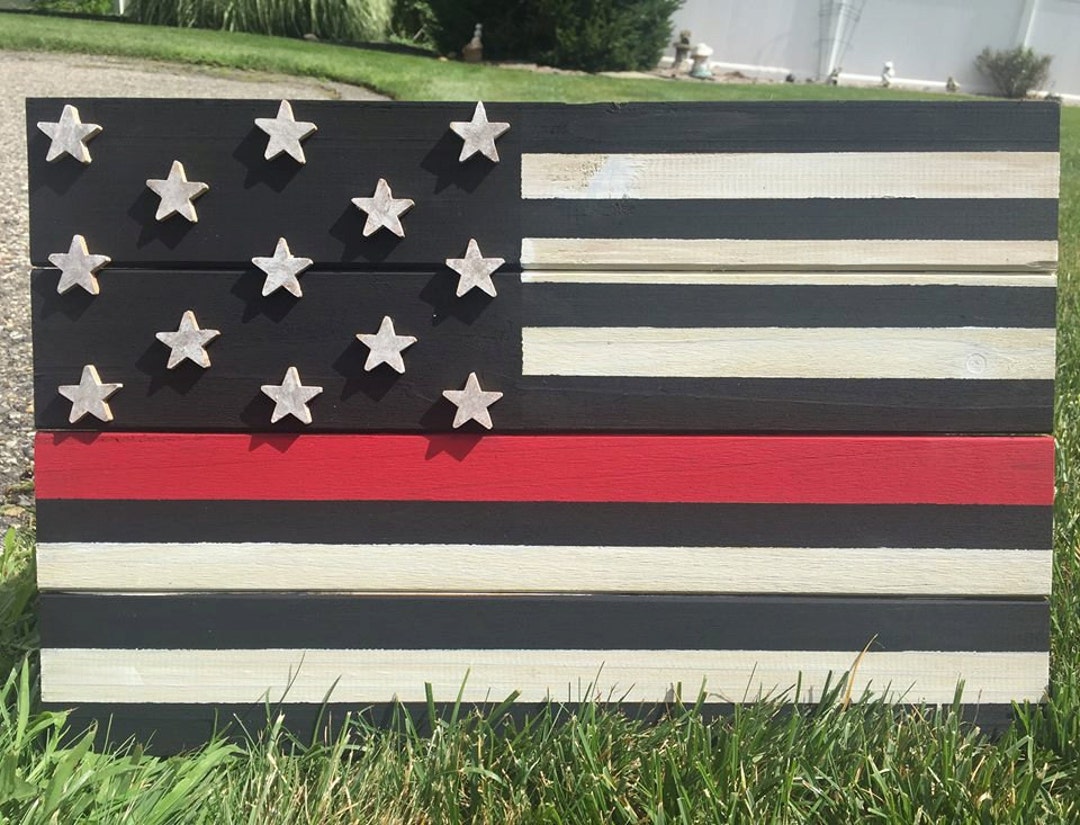 Distressed Fireman Red Line Flag /thin Line Flag/ Pallet Flag/ First ...