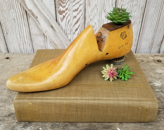 Vintage Wood Shoe Last Wooden Shoe Form Industrial Décor - Etsy
