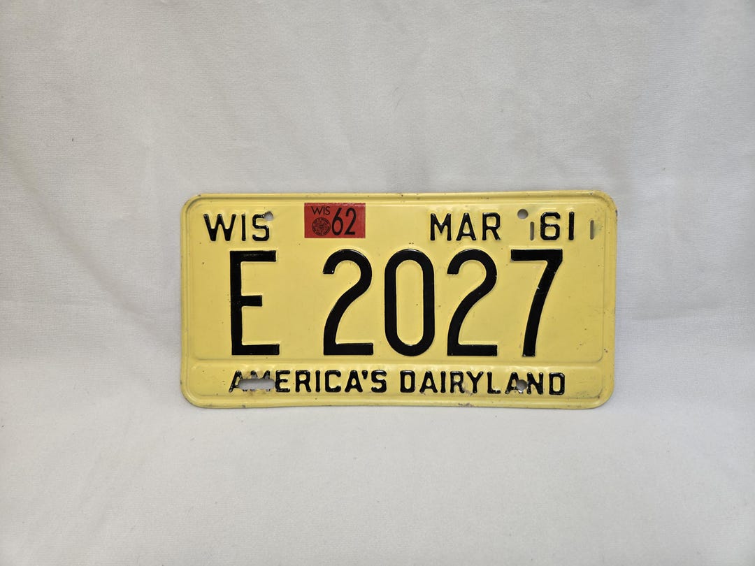 1961 Pale Yellow Wisconsin License Plate ~ America’s Dairyland - Etsy