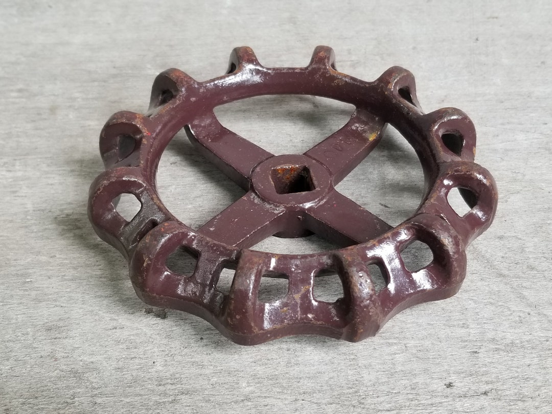 Vintage Cast Metal Valve Handle ~ Spigot Handle ~ Industrial Valve ...