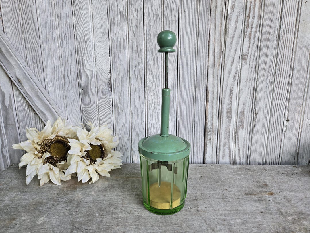 Vintage Green Uranium Glass Nut Chopper, Lorraine Metal Mfg. - Etsy