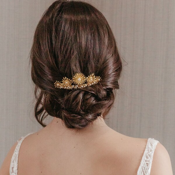 Star Hair Comb - Etsy UK