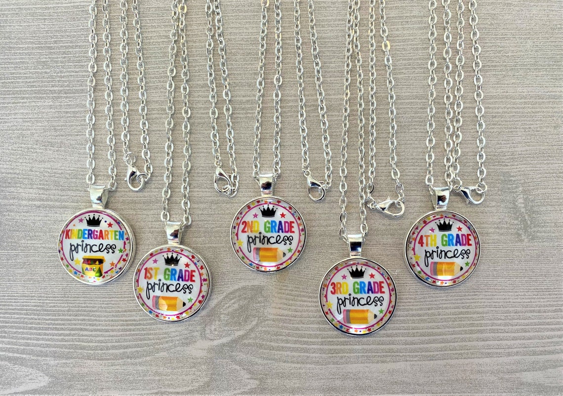 Back to School NecklaceFirst Day of SchoolKindergarten1st | Etsy