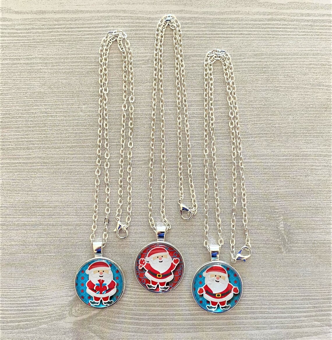 Santa Necklace,necklace,christmas,santa,santa Claus,christmas Necklace ...