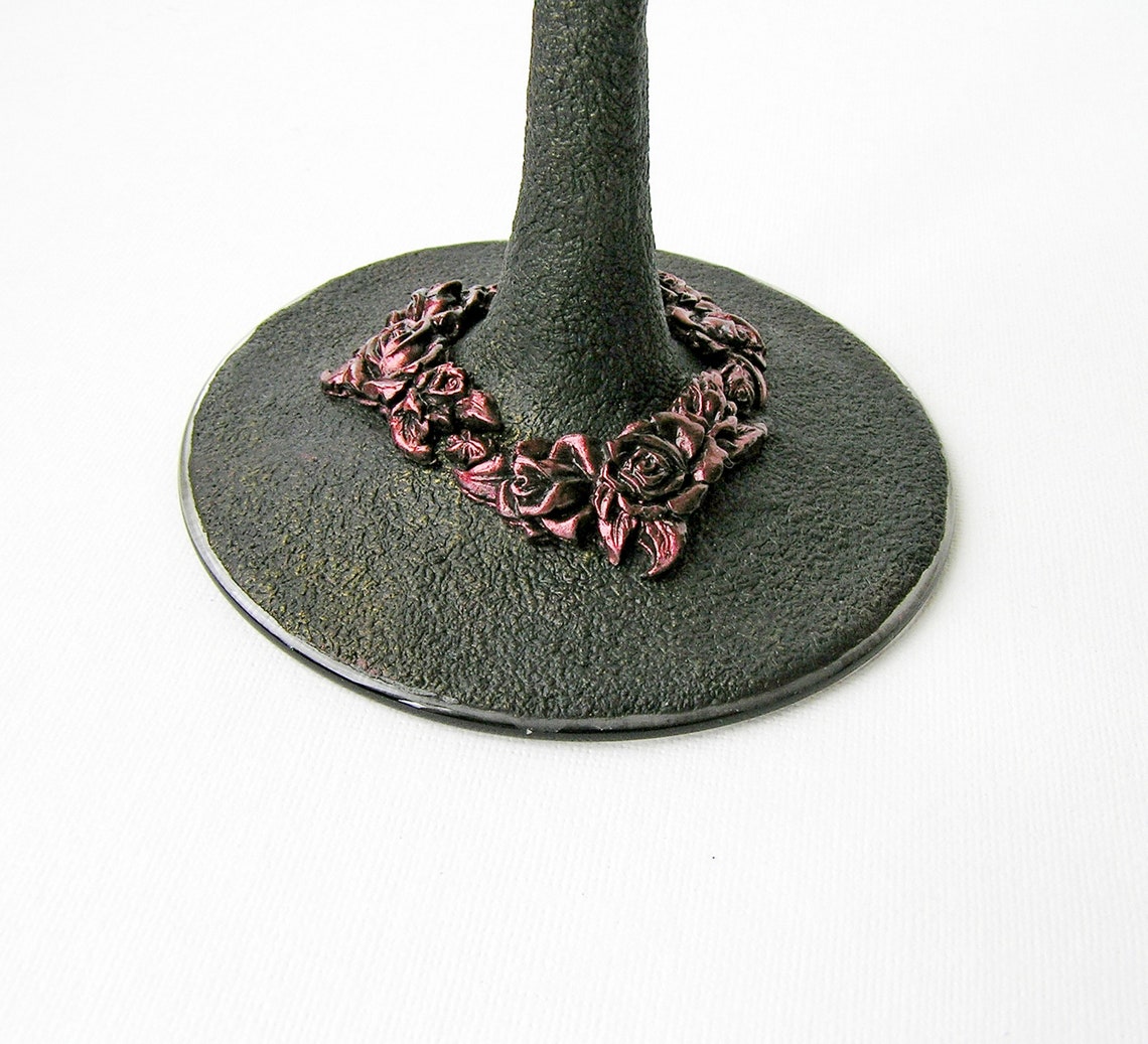 This Gothic Victorian-style Skull Goblet Steampunk Wine Glass Halloween ...