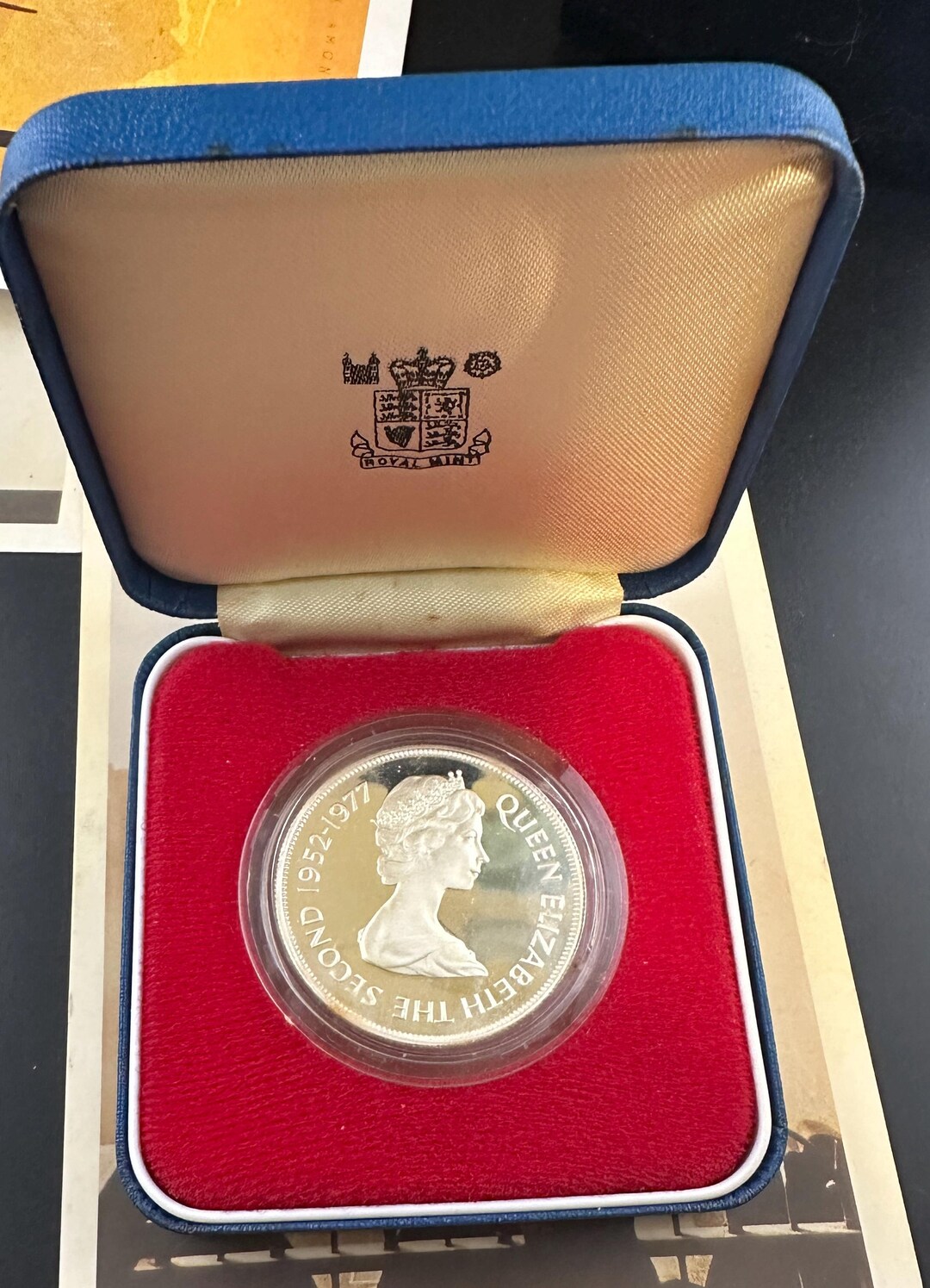 Queen Elizabeth, Silver Jubilee, Sterling Silver Proof Crown ...