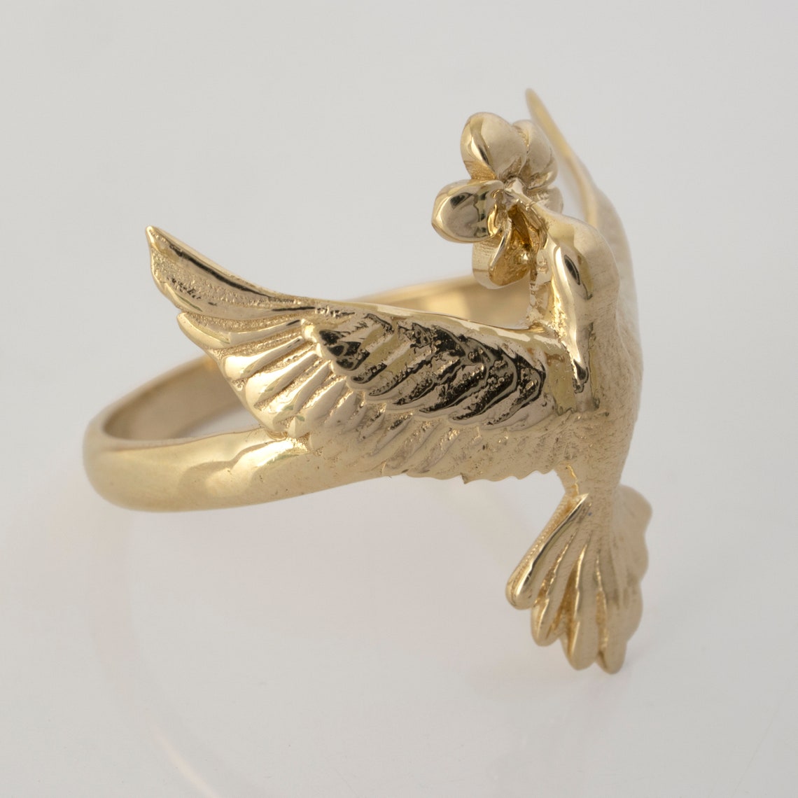 Hummingbird Ring: Solid Gold Bird Statement Ring, Vintage-style ...