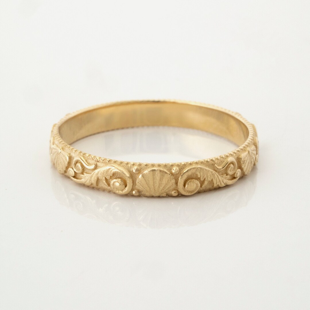 Ocean Wedding Band Seashell, Pearl & Seaweed | Antique Carved Ring ...