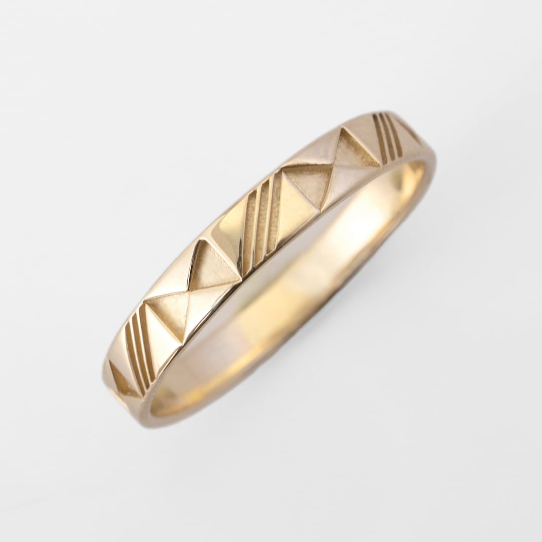 Modern Geometric Gold Wedding Band: Unisex Alternative Minimalist ...