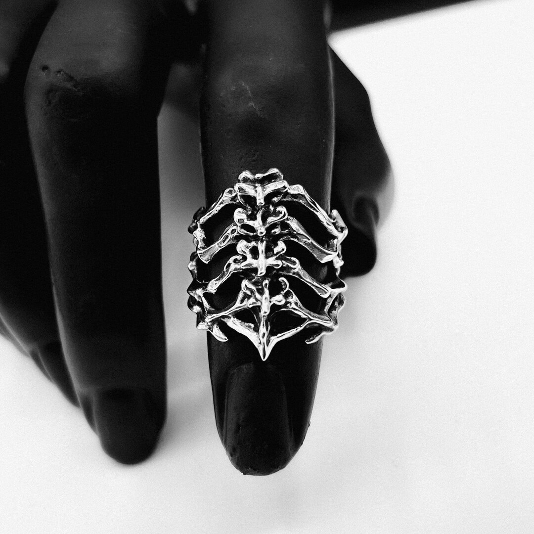 Spine Vertebrae Ring - 925 Sterling Silver / Stainless Chrome - Handmade - Etsy