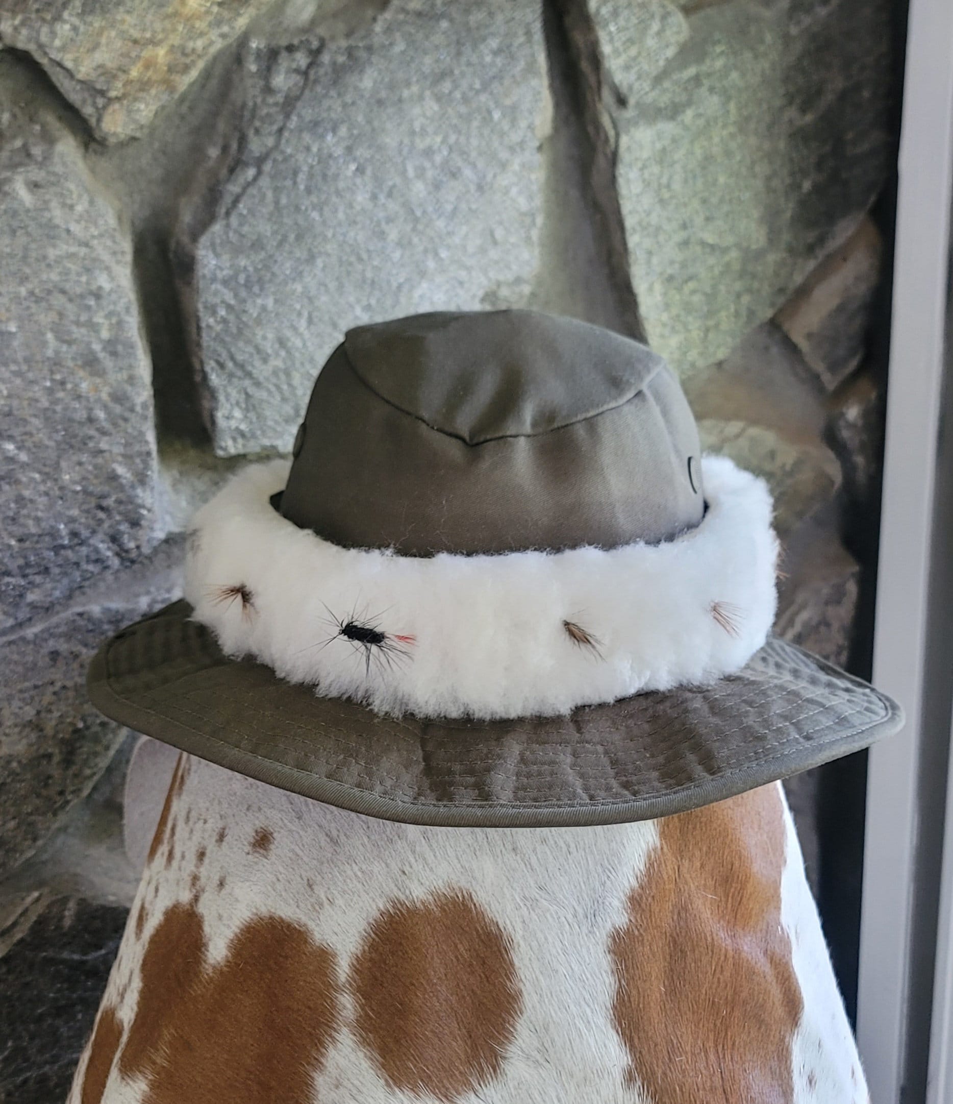 WHITE Leather Sheep Skin FISHING Lure Hatband Hat Band With Genuine ...