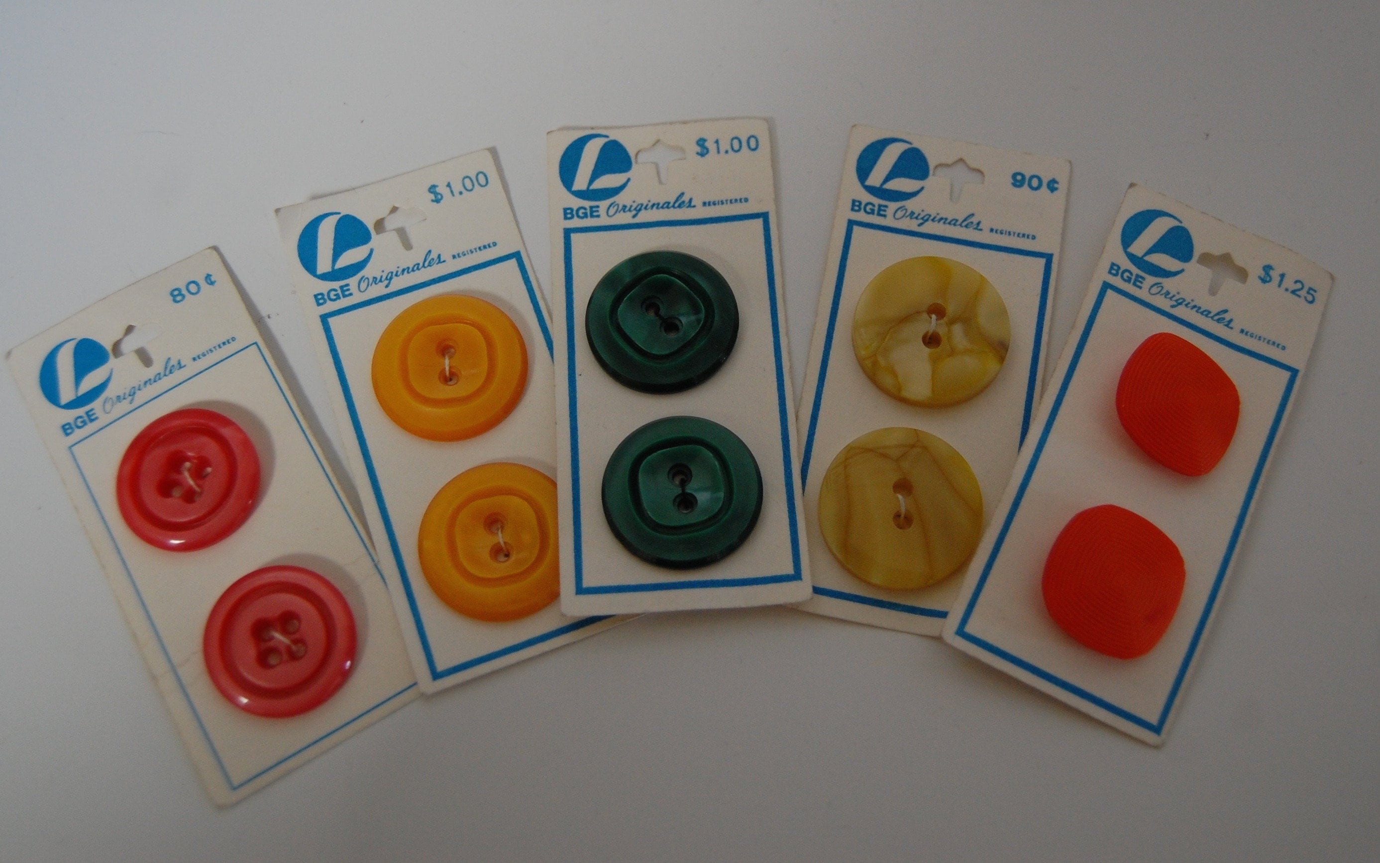 Vintage BGE Buttons on Original Cards - Lot of 5 - Etsy