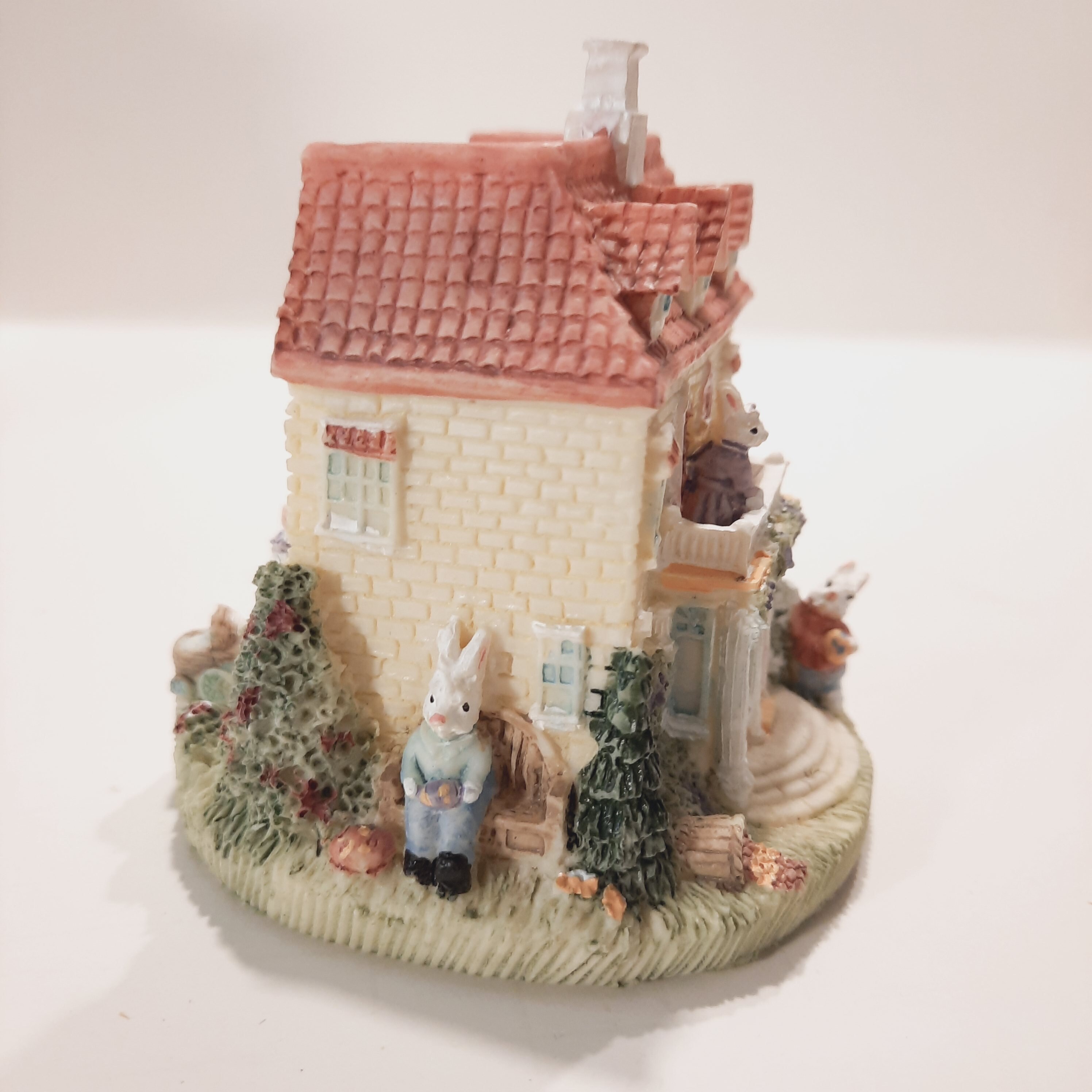 The Bunny Family Village Jellybean Mansion EH05 New in Box 1994 - Etsy