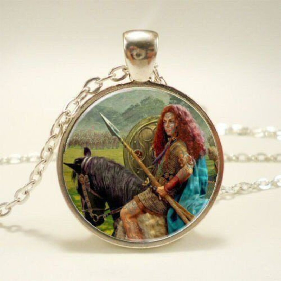 Boudicca the Celtic Warrior Queen Pendant Necklace Box Boudica Boadicea ...