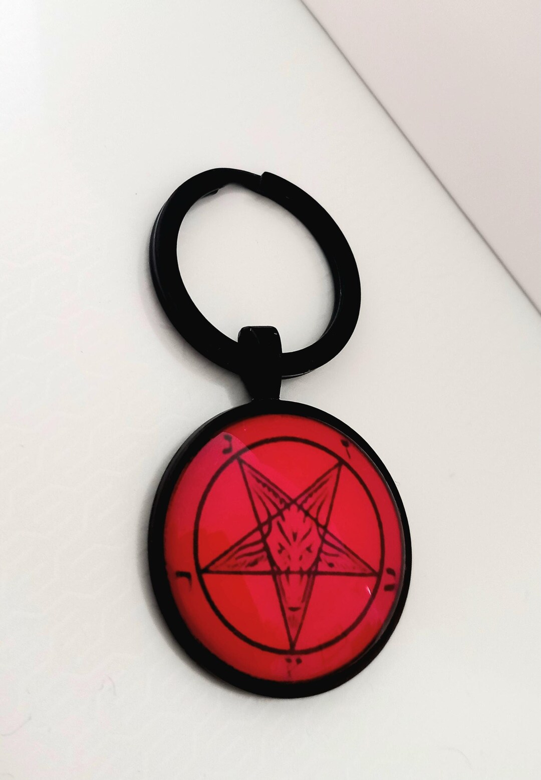 Inverted Red Pentagram symbol Keychain + Baphomet Box- Lucifer Satan ...