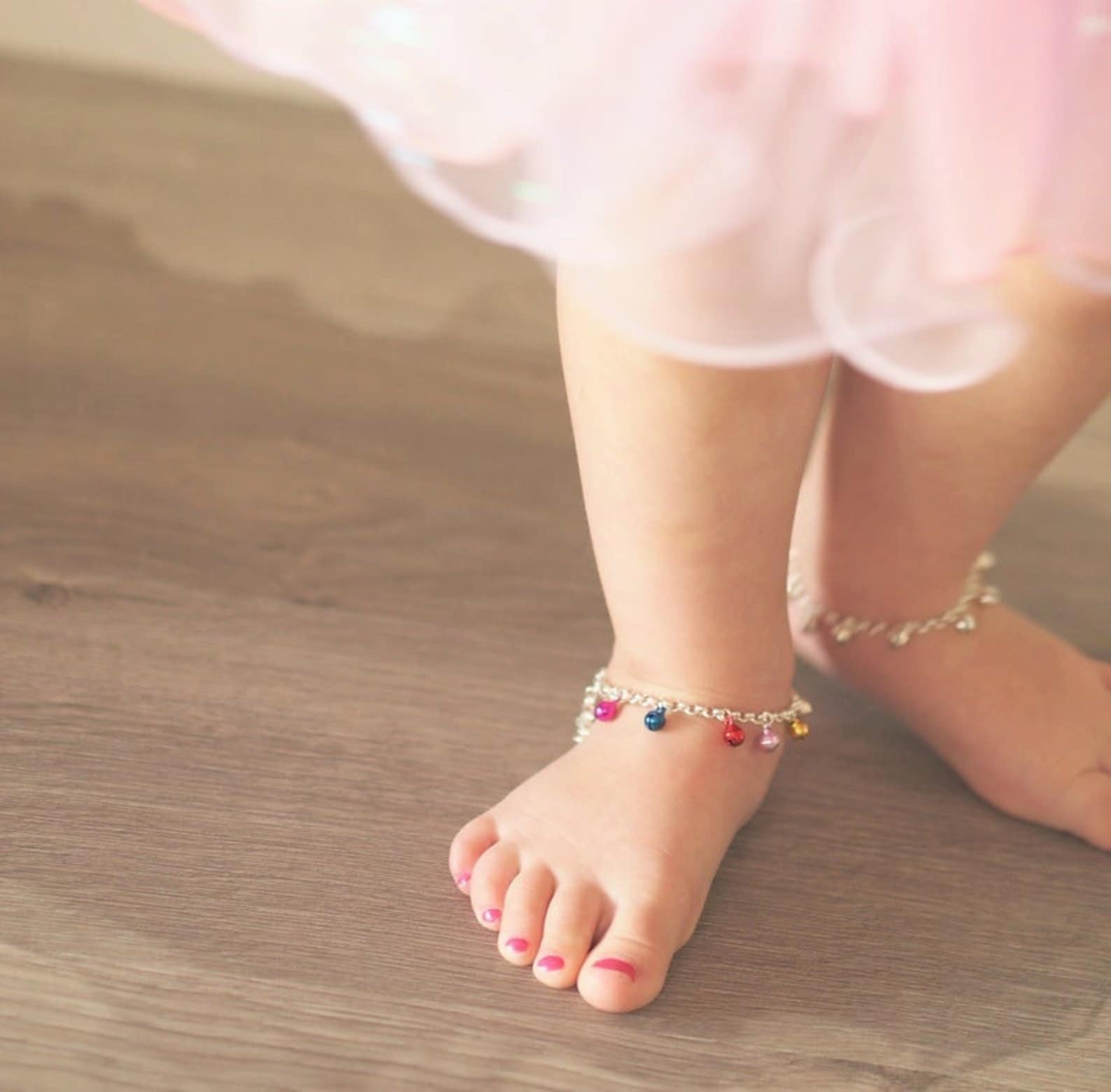 Baby Bell Anklet, Multicolour Rainbow Ankle Bracelet for Baby Girls ...