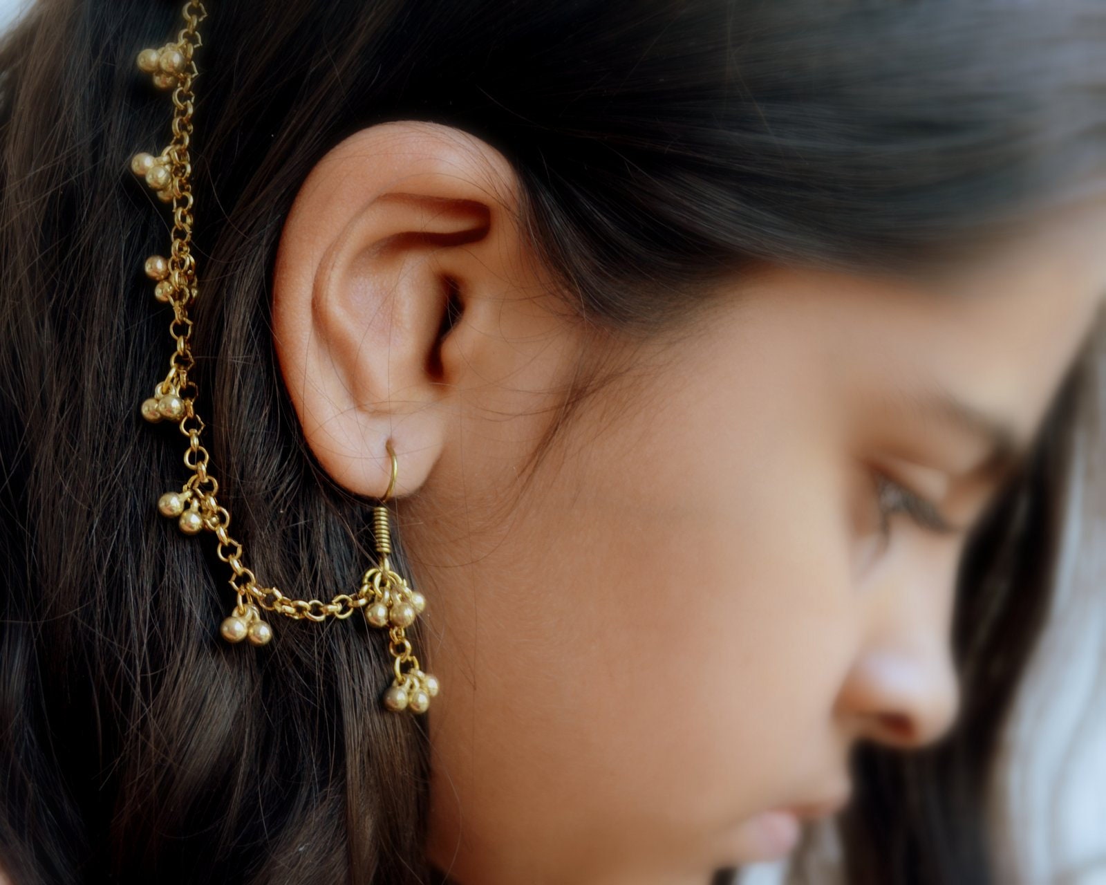 PrettyPonytailsIndia Ear Kaan Chain Bahubali Earrings Sahara Earrings with Hair Chain Simple Traditional Indian Wedding Hair Accessories Rajasthani Jewellery
