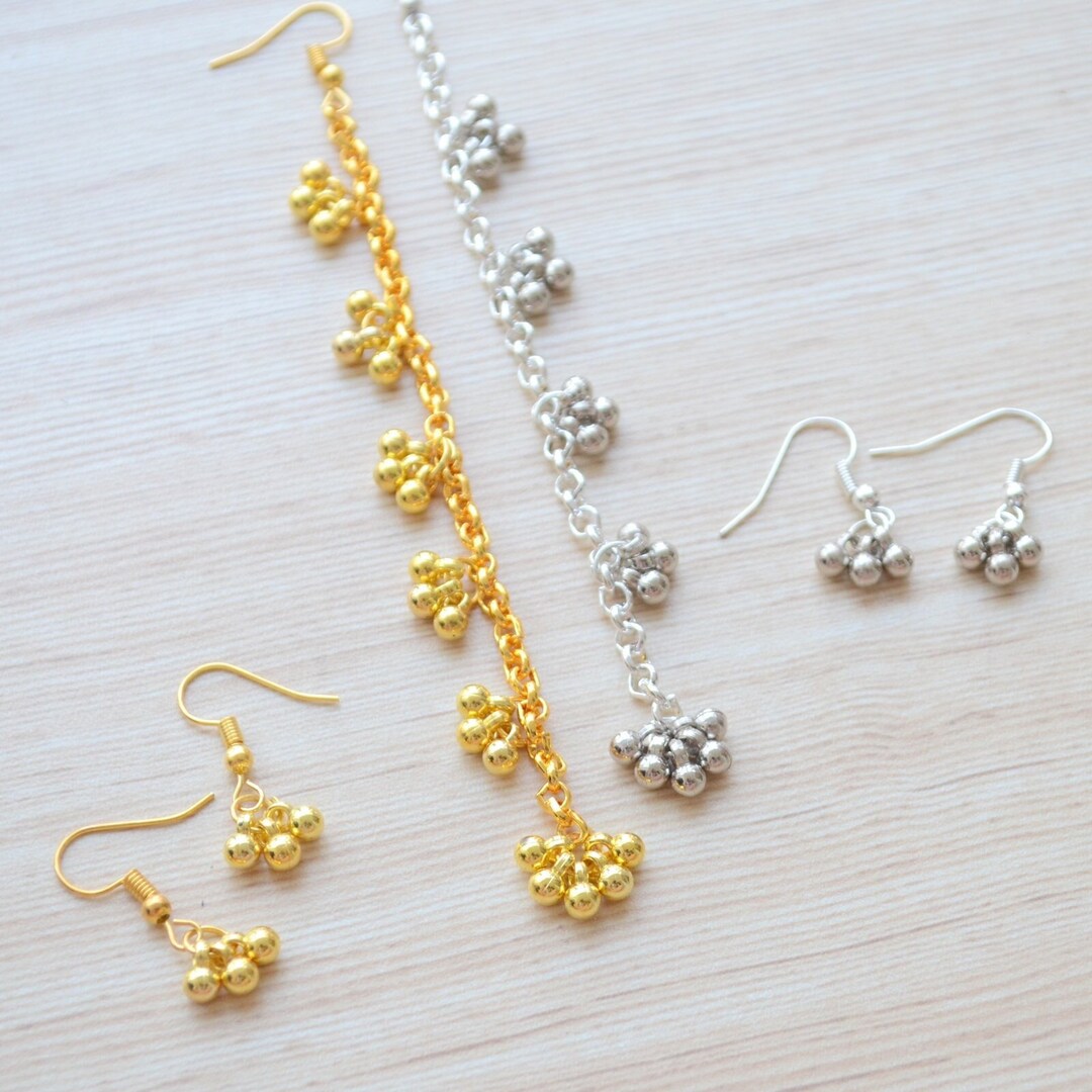 Maang Tikka Set, Small Tikka Headpiece and Jhumki Earring for Girls ...
