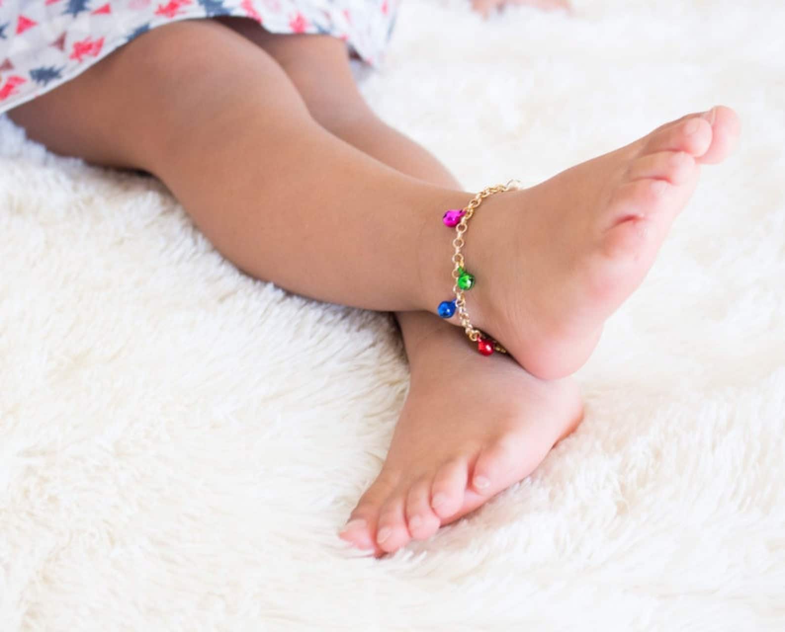Baby Bell Anklet, Multicolour Rainbow Ankle Bracelet for Baby Girls ...