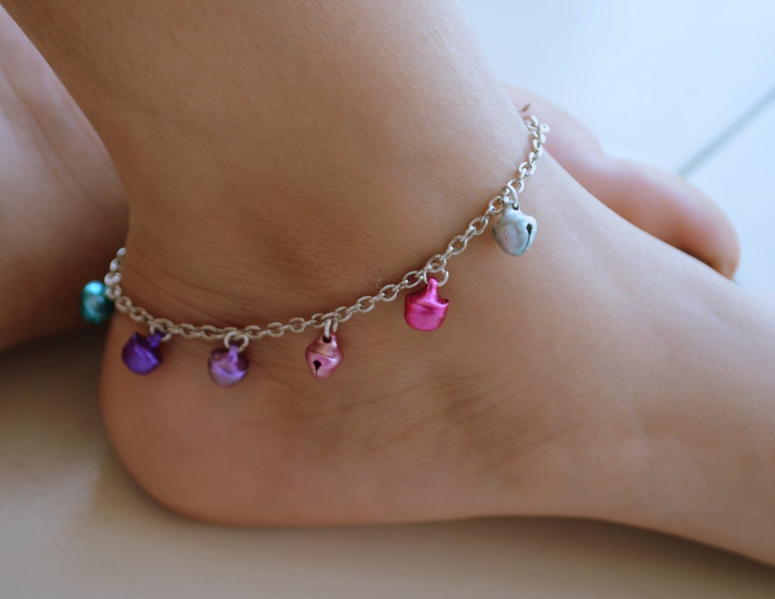 Baby Bell Anklet, Multicolour Rainbow Ankle Bracelet for Baby Girls ...