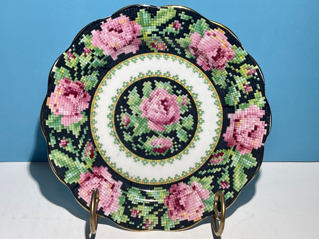 Royal Albert Needle Point Dessert Plate. CROWN China - Etsy