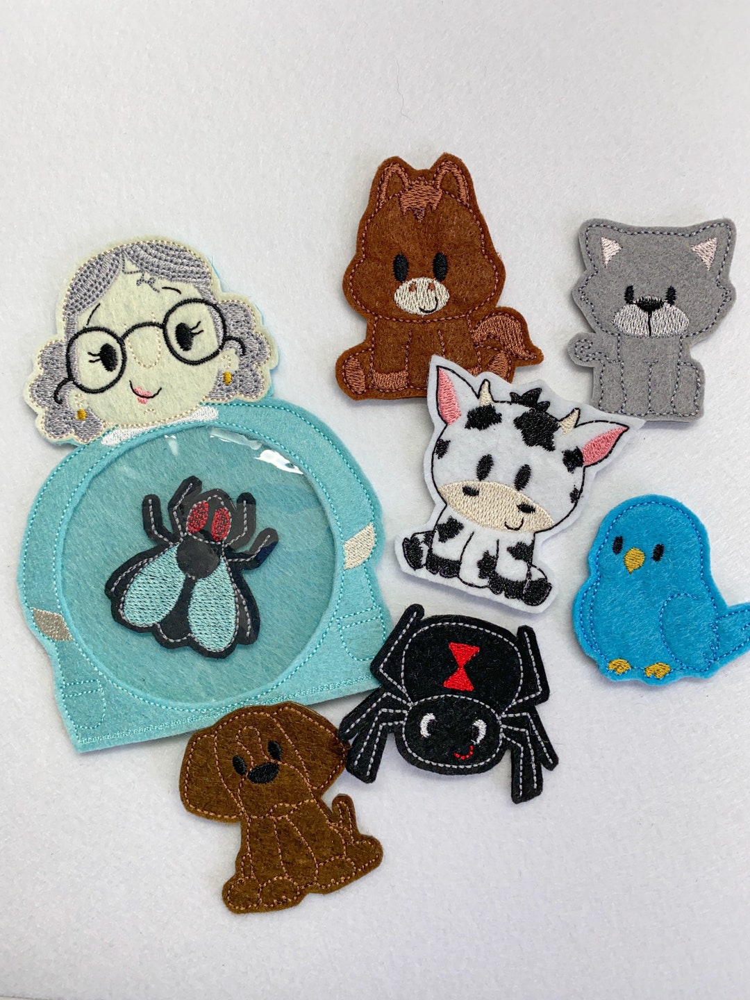 Old Lady Who Swallowed A Fly Finger Puppet Set | Educational Resource ...