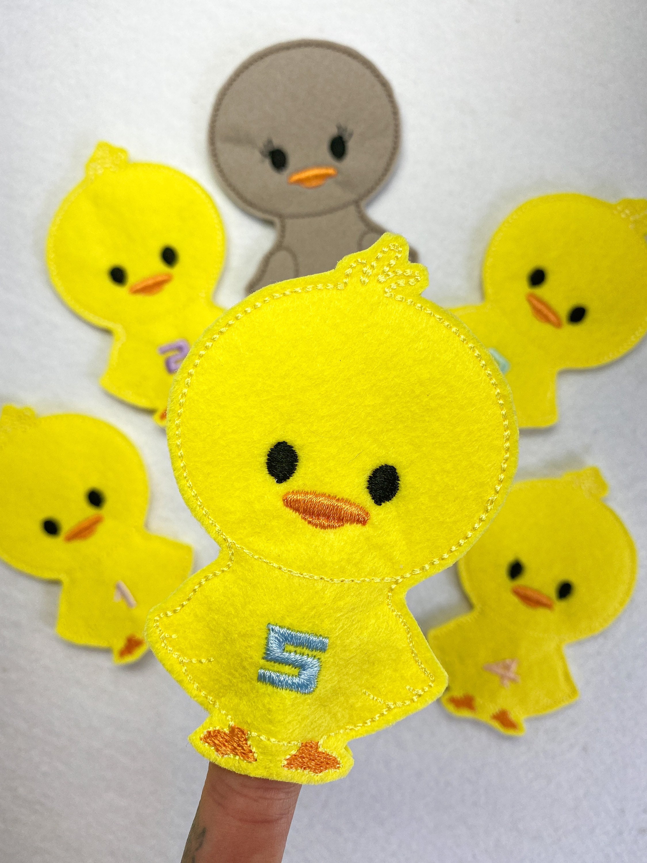 Five Little Ducks Finger Puppet Set - Etsy Canada