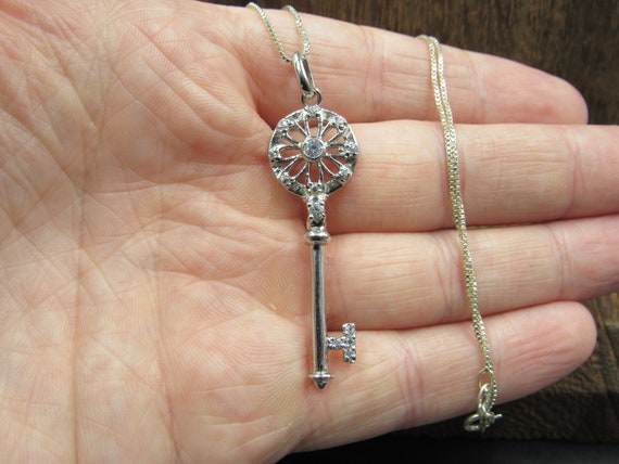18" Sterling Silver Ornate Key Cubic Zirconia Necklac… - Gem