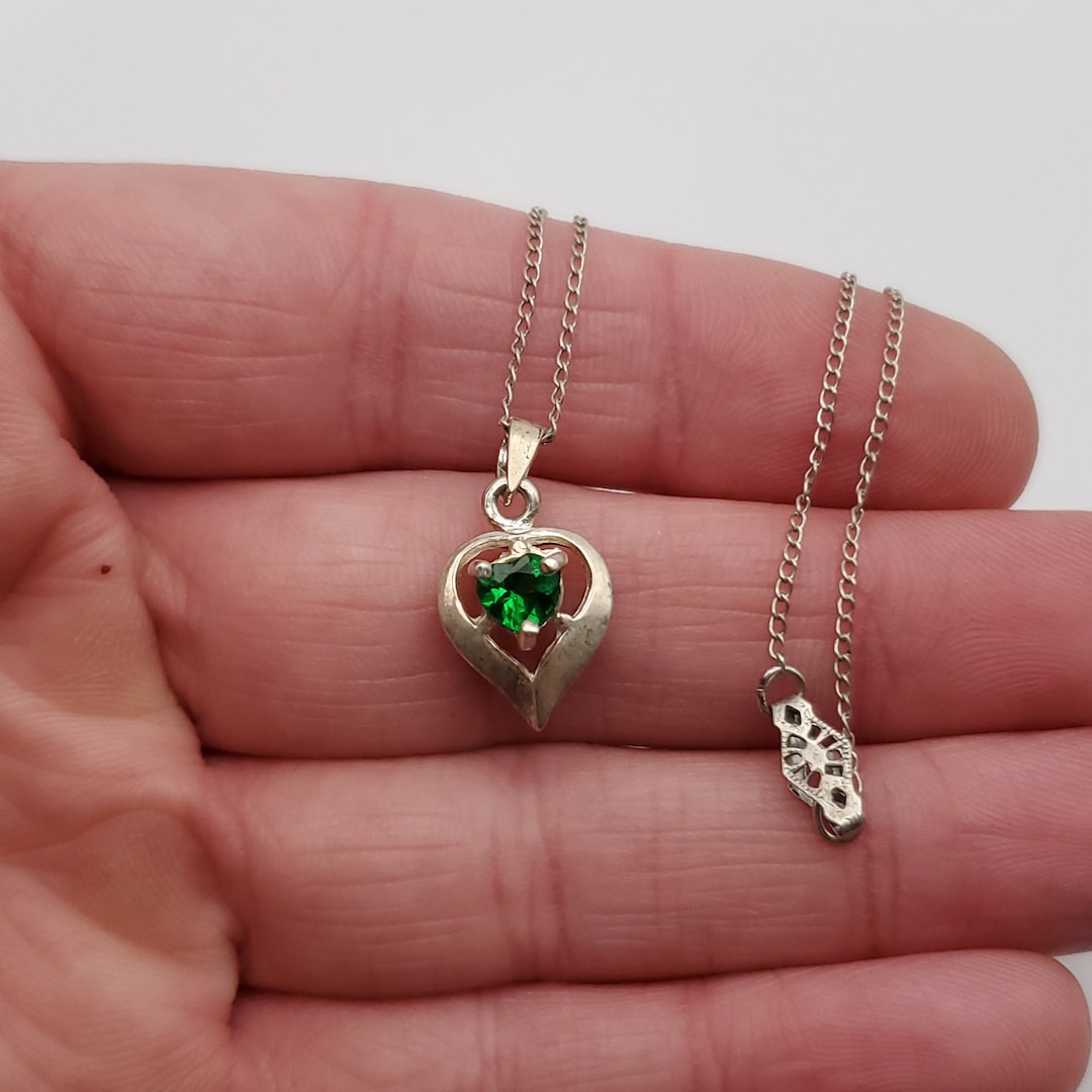 16 Inch 925 Sterling Silver Green Glass Heart Tarnished Necklace - Etsy