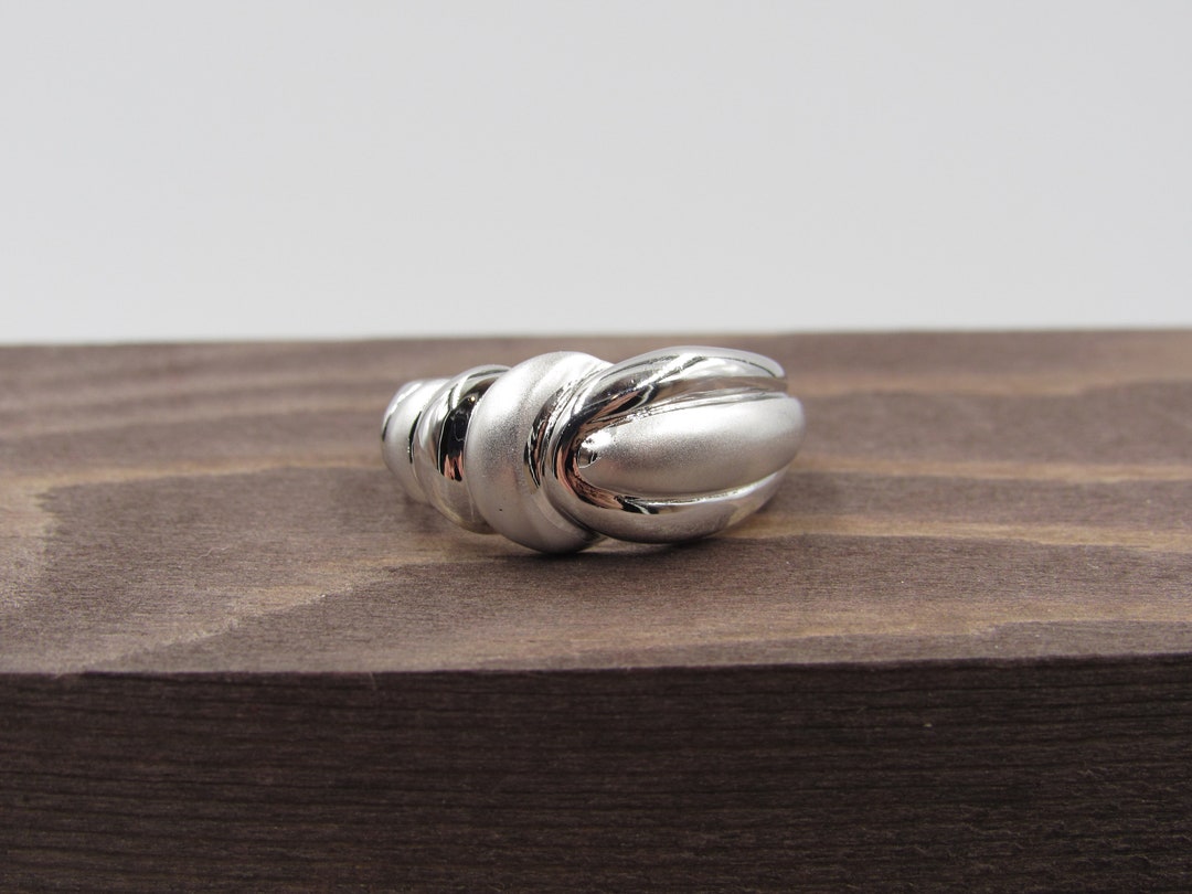 Size 7.25 Sterling Silver Unique Style Band Ring Vintage - Etsy
