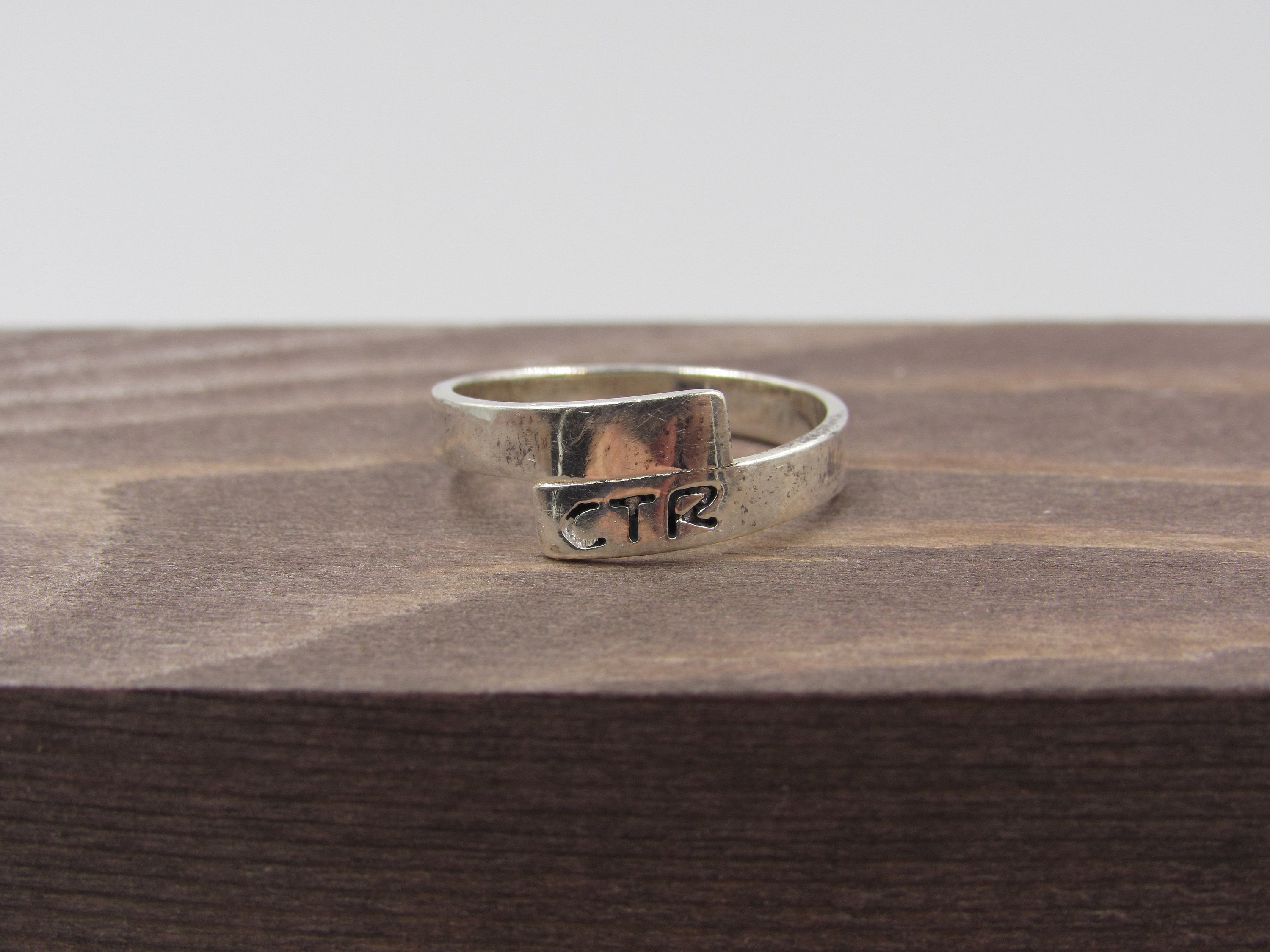 Ctr wedding rings | Beachweddingtips.com