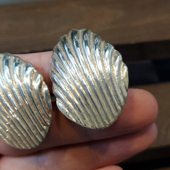 925 Sterling Silver Tarnished Large Shell Design Scre… - Gem