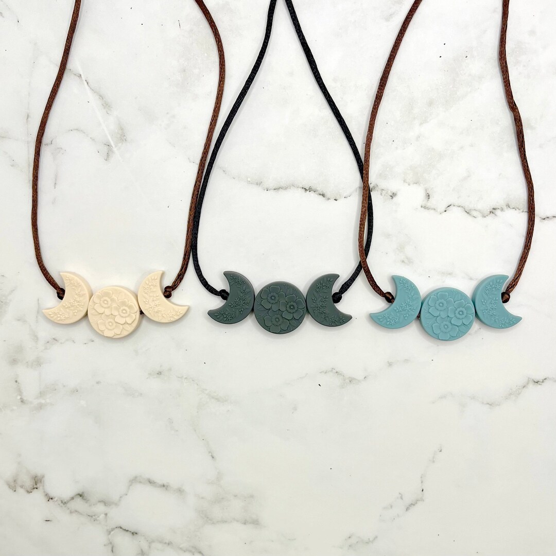 Fidget Jewelry Crescent Moon Phase Necklace - Etsy
