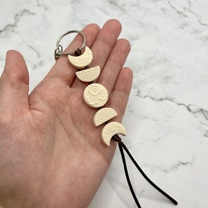 Moon Phases Fidget Keychain - Etsy