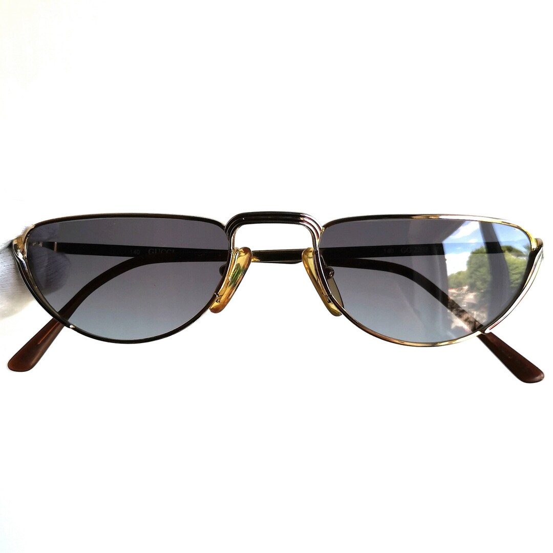 GUCCI Vintage Sunglasses Oval Triangle Gold Brown Stripes Rihanna ...