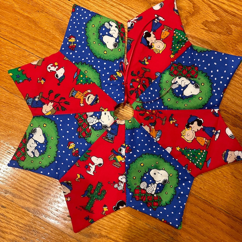 Mini Christmas Tree Snoopy - Etsy