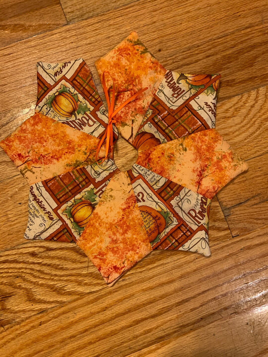 Autumn Tree Skirt, 11 Inch Diameter, Squash, Leaves, Orange, Fall ...