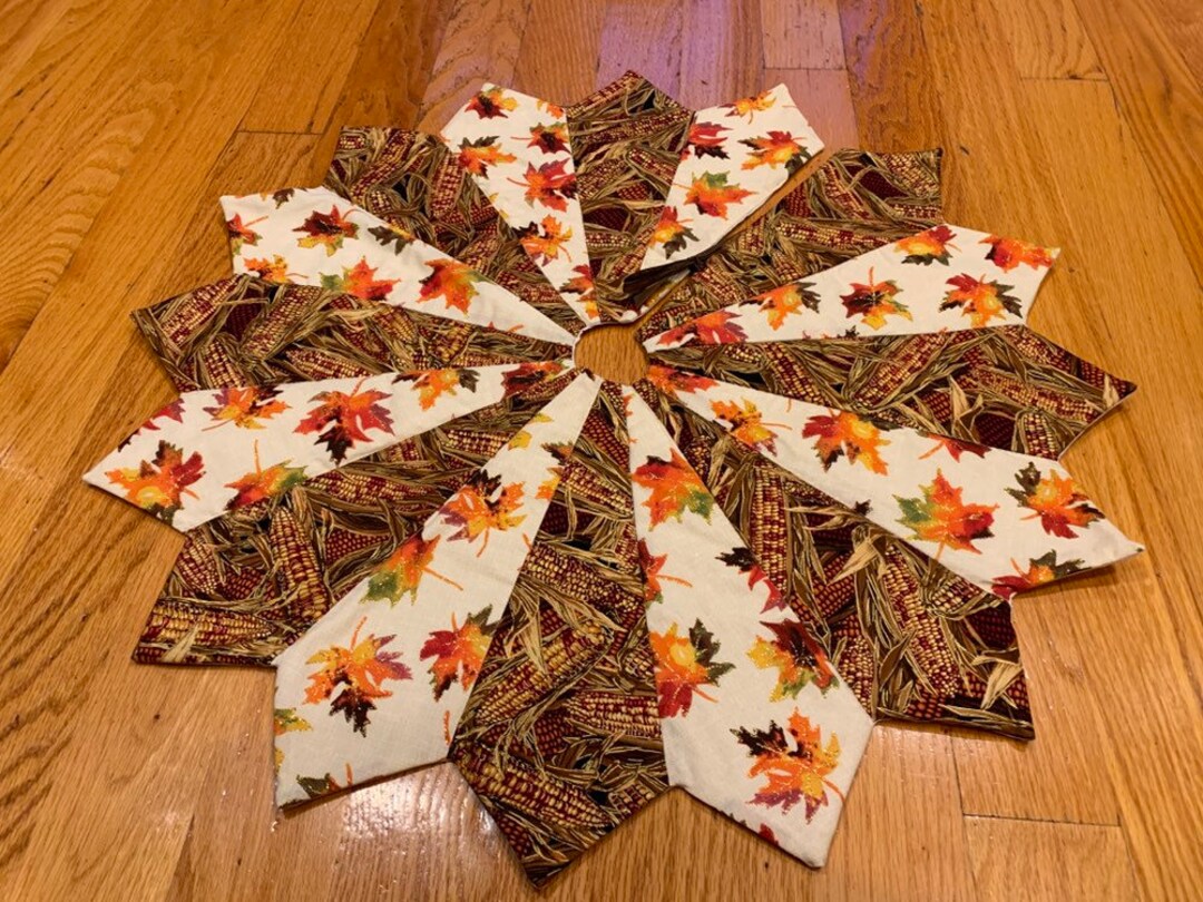 Quilted Autumn Tree Skirt: 26-inch Fall Harvest Tabletop Decor - Etsy