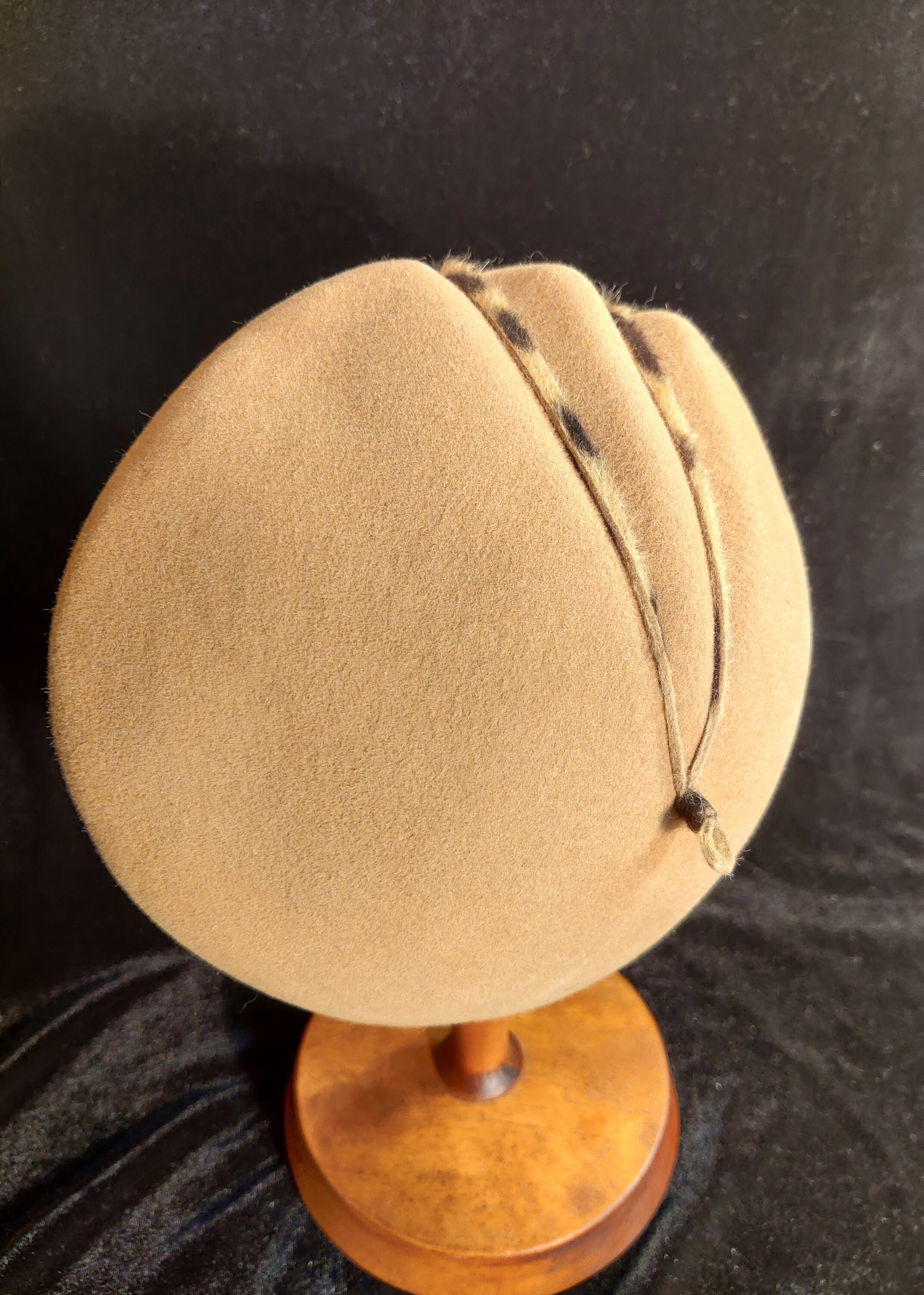 Molded Felt Beret for Women With Leopard Pattern, Beige Ladies Felt Hat ...