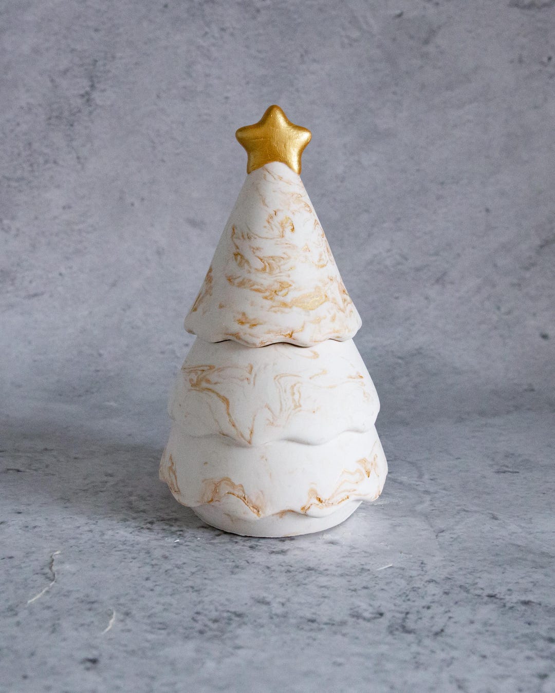 Sapin de Noël fait main en pot en jesmonite marbré blanc et or - Etsy ...