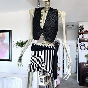 12 Ft Skeleton Pirate Costume!!!! (skelleton Not Included) - Etsy