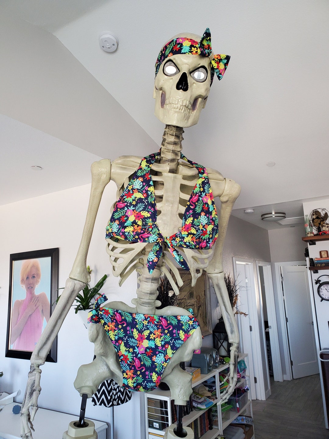 12 Ft Skeleton SWIM WEAR!!!!! (skeleton & Hats Not Included) - Etsy