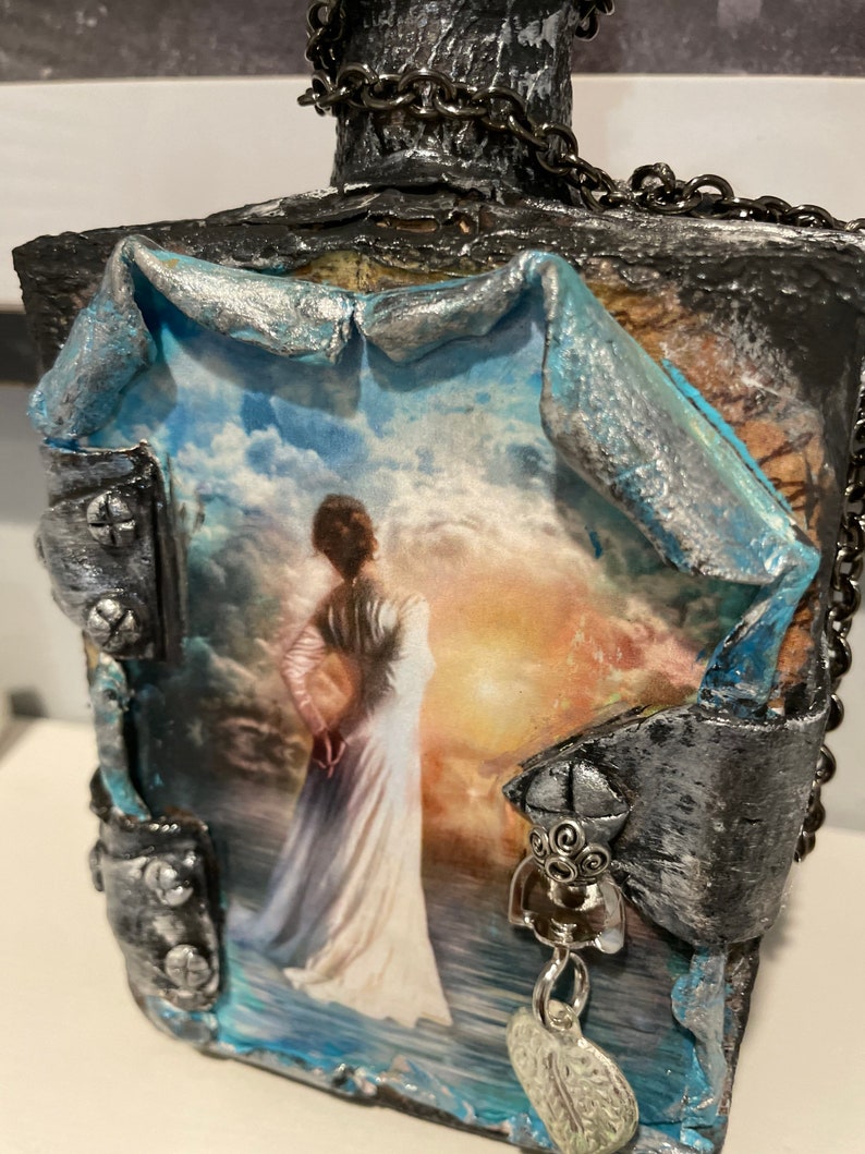 Bottle Book. Antique Book. Unique Bottle Art. Home Decor. - Etsy