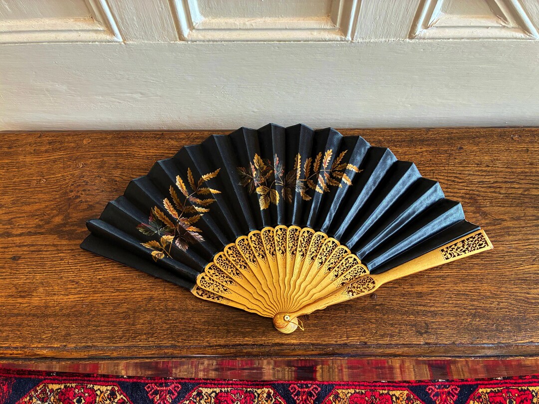 Antique Chinese Export Gilt Wood Fretwork Hand Painted Leaves Foliage ...
